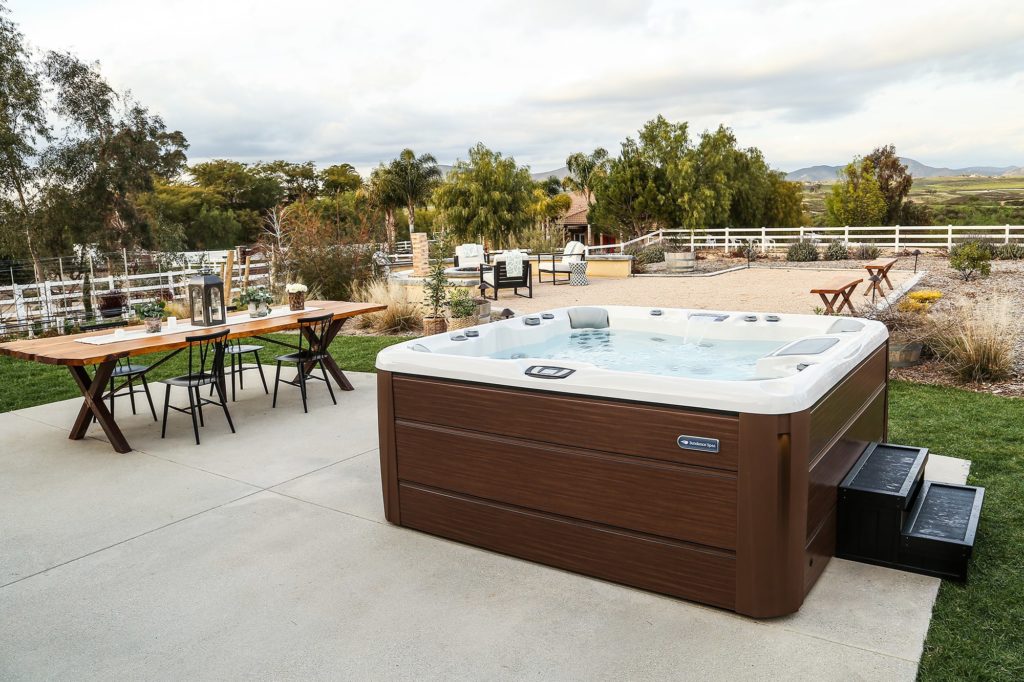 Hot Tub Gallery | Aquarius Pools and Spas